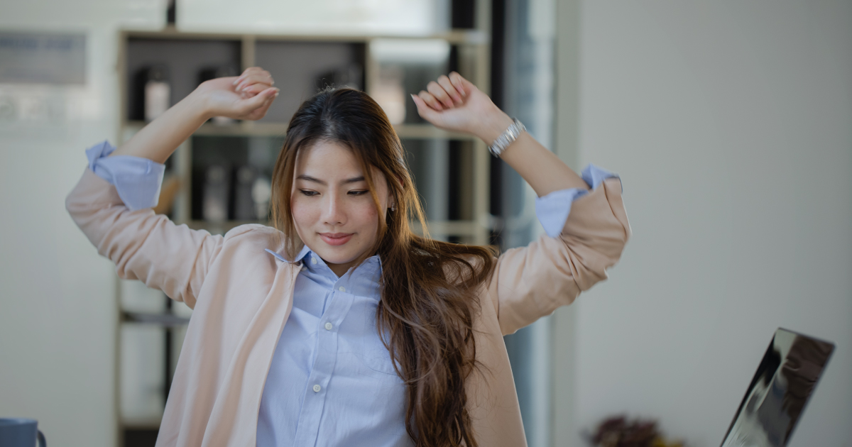 Neck, shoulder and back exercises to relieve office syndrome ...